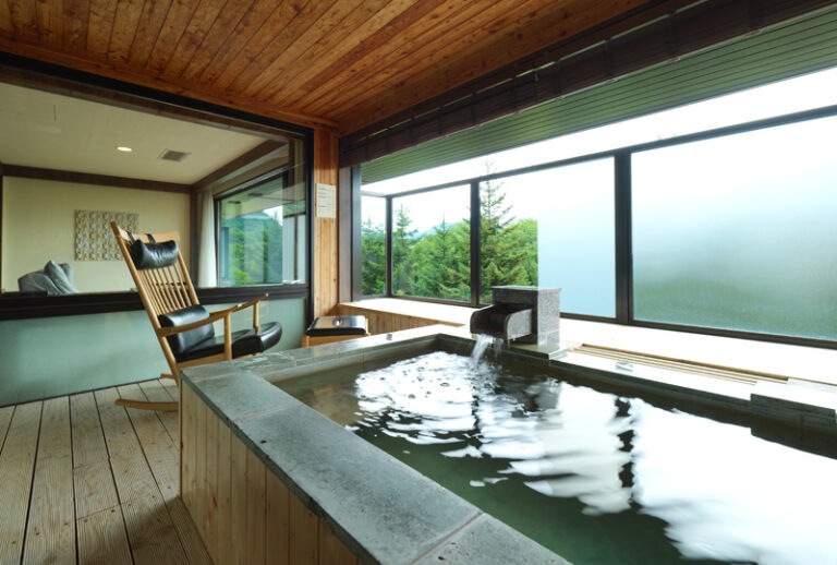Lake Shikotsu Tsuruga Resort Spa Mizu no Uta in Shikotsuko Onsen, Hokkaido