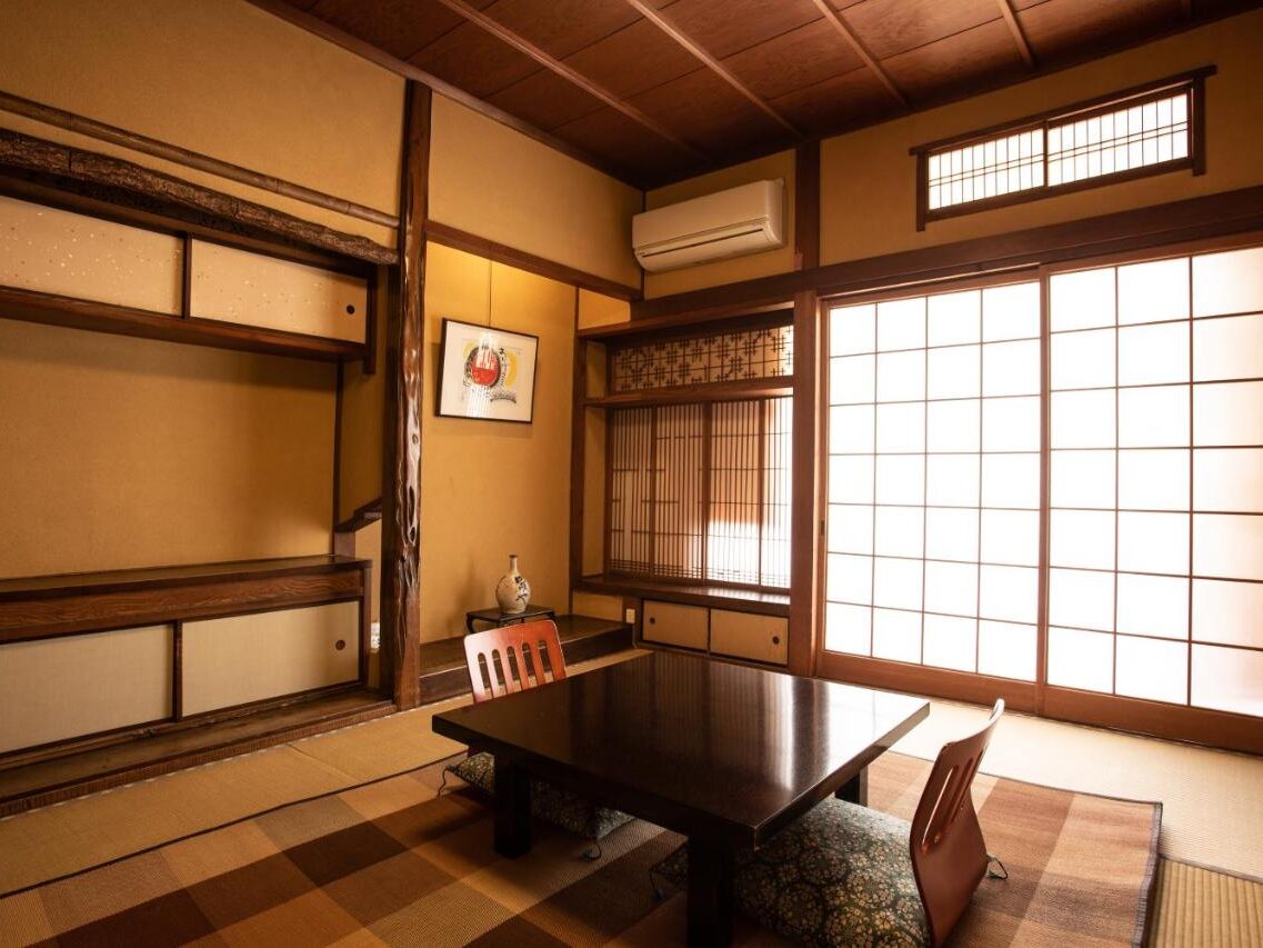 Tsubakino Ryokan in Kinosaki Onsen, Kansai
