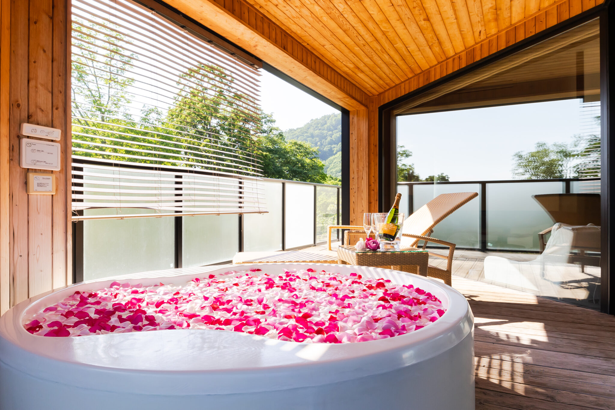 Lake Shikotsu Tsuruga Resort Spa Mizu no Uta in Shikotsuko Onsen, Hokkaido