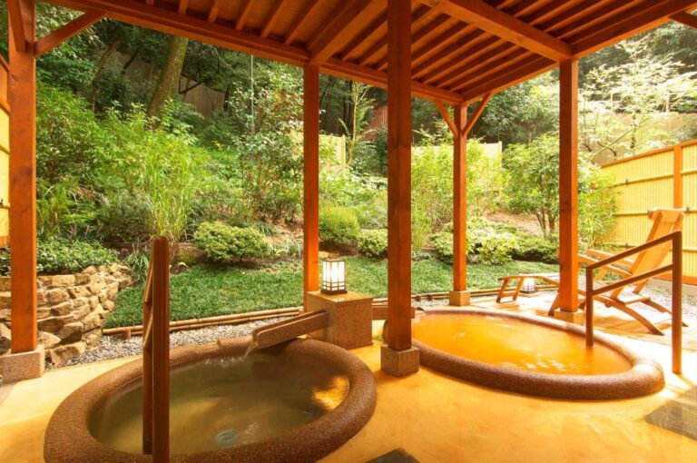 Arima Onsen Taketoritei Maruyama in Arima Onsen, Kansai