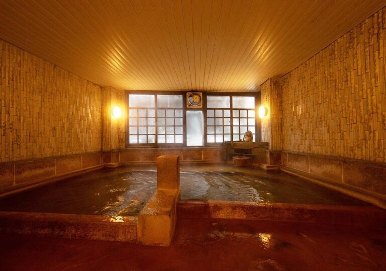 Ryokan Kiraku in Kannawa Onsen, Kyushu