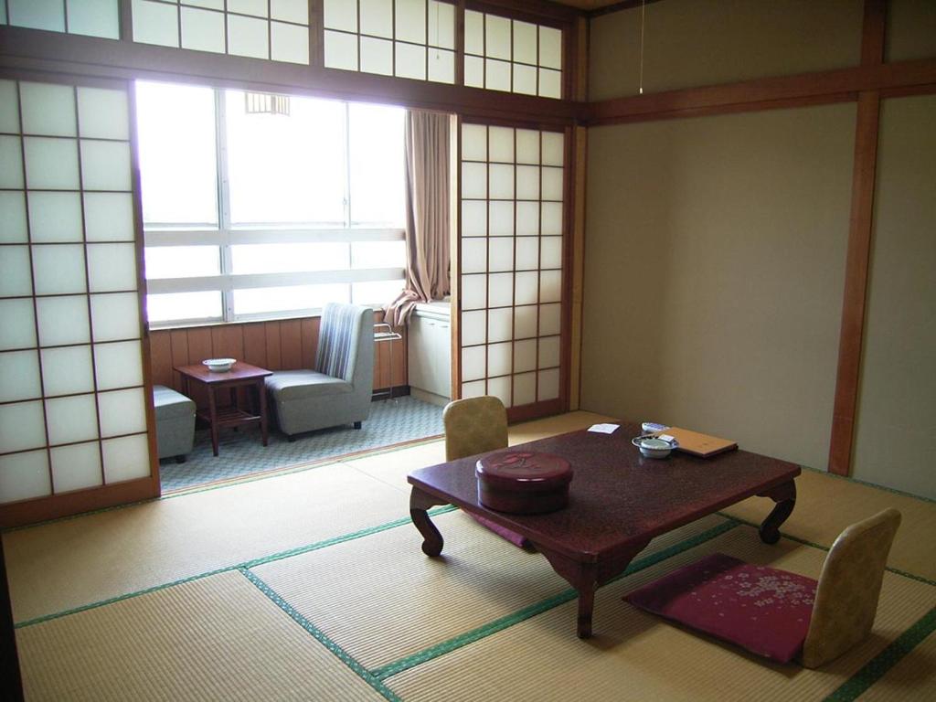 Tōshijima Onsen Suzunami in Toba Onsen, Kansai