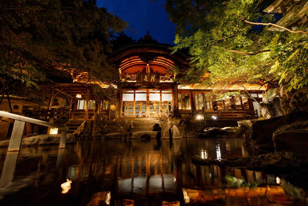 Yudanaka Onsen Yorozuya in Yudanaka Onsen, Chubu
